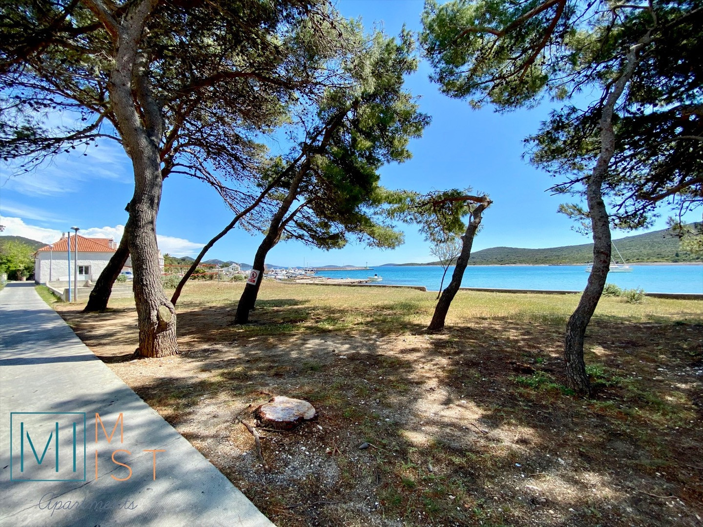 MIST Apartments / Rent A Boat / Boat Transfers